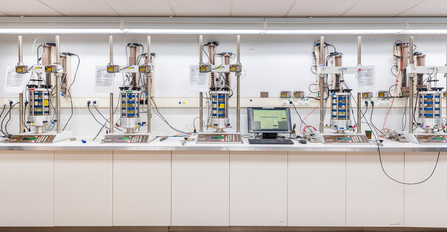 Laboratory testing for reliable soil and water analysis | SOCOTEC ...